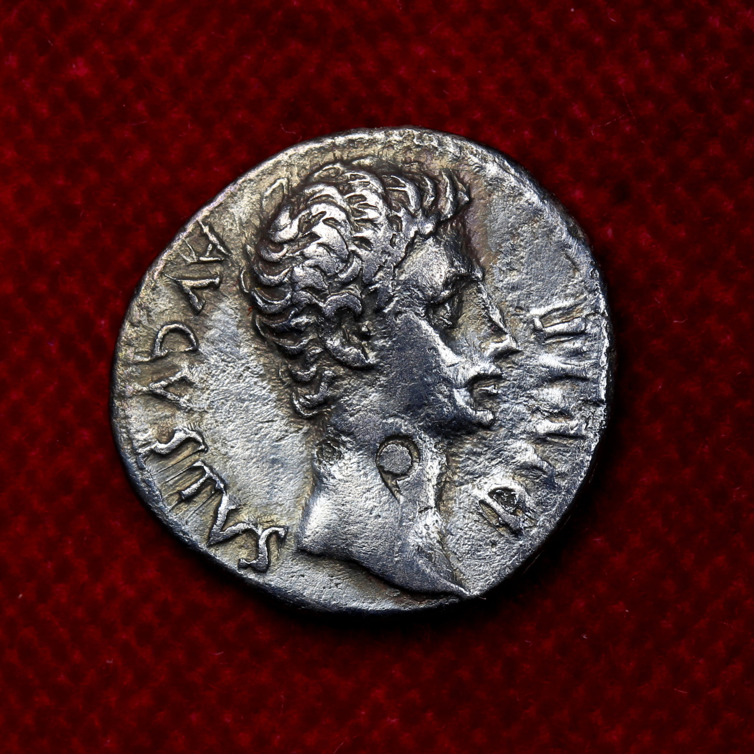 Augustus Silver Denarius Lugdunum 27BC/14AD. - The Twelve Caesars ...